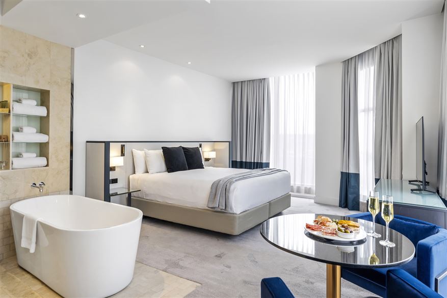 Rooms & Suites | Peppers Waymouth Hotel Adelaide Accommodation